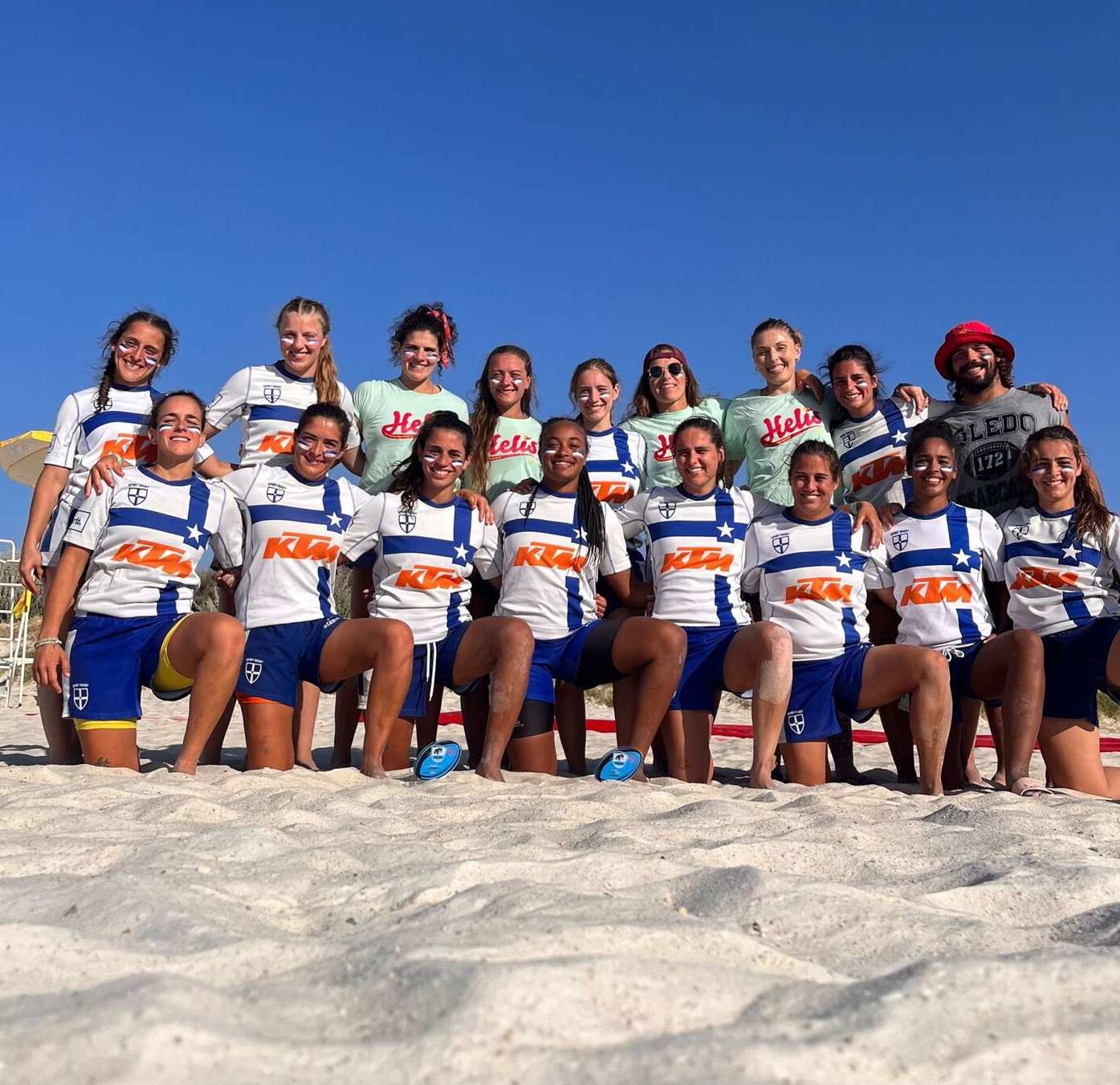 Equipa feminina de rugby do Sport Club do Porto é campeã europeia ...